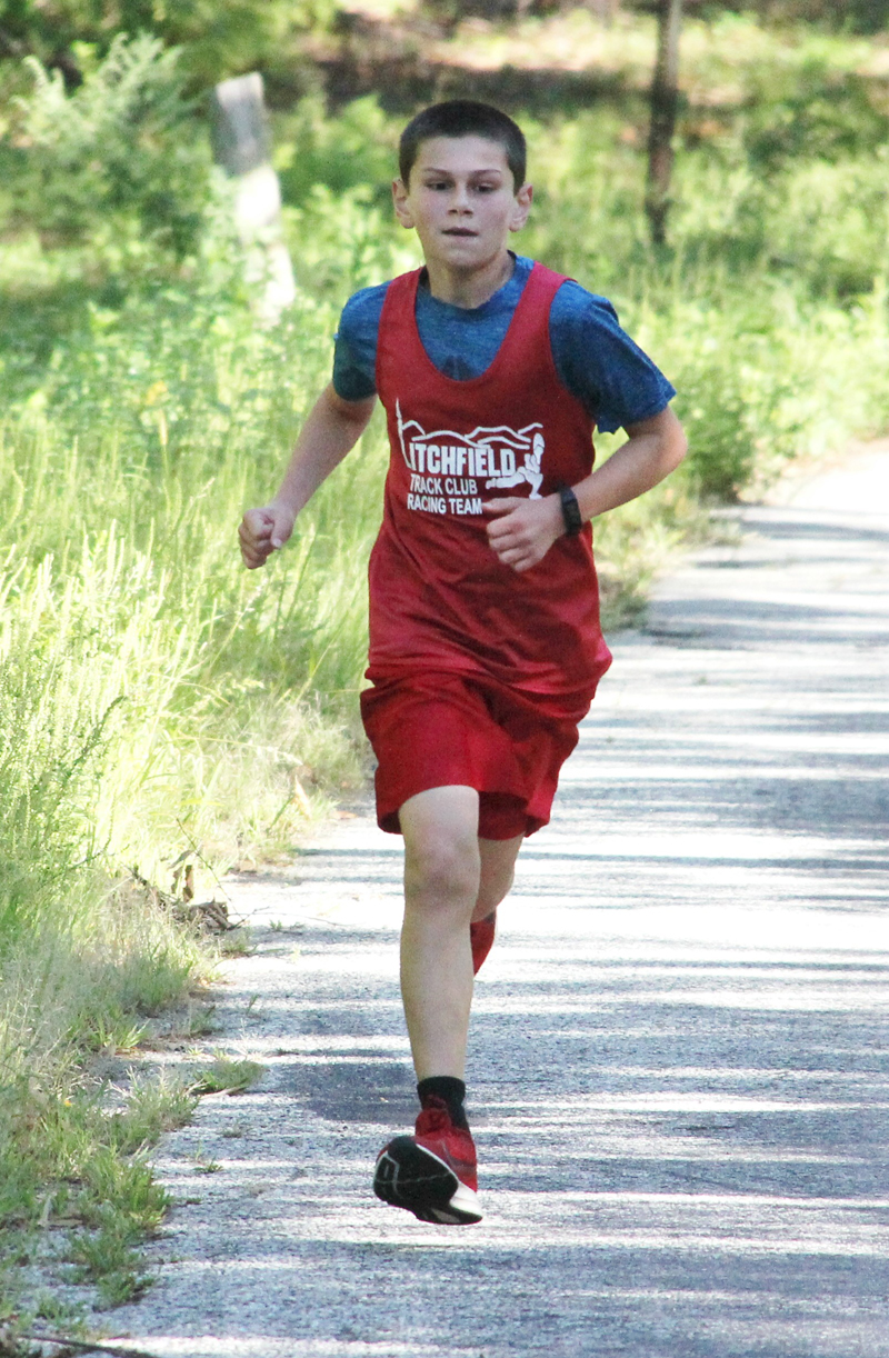 Track club runners excel in race series | Litchfield.bz