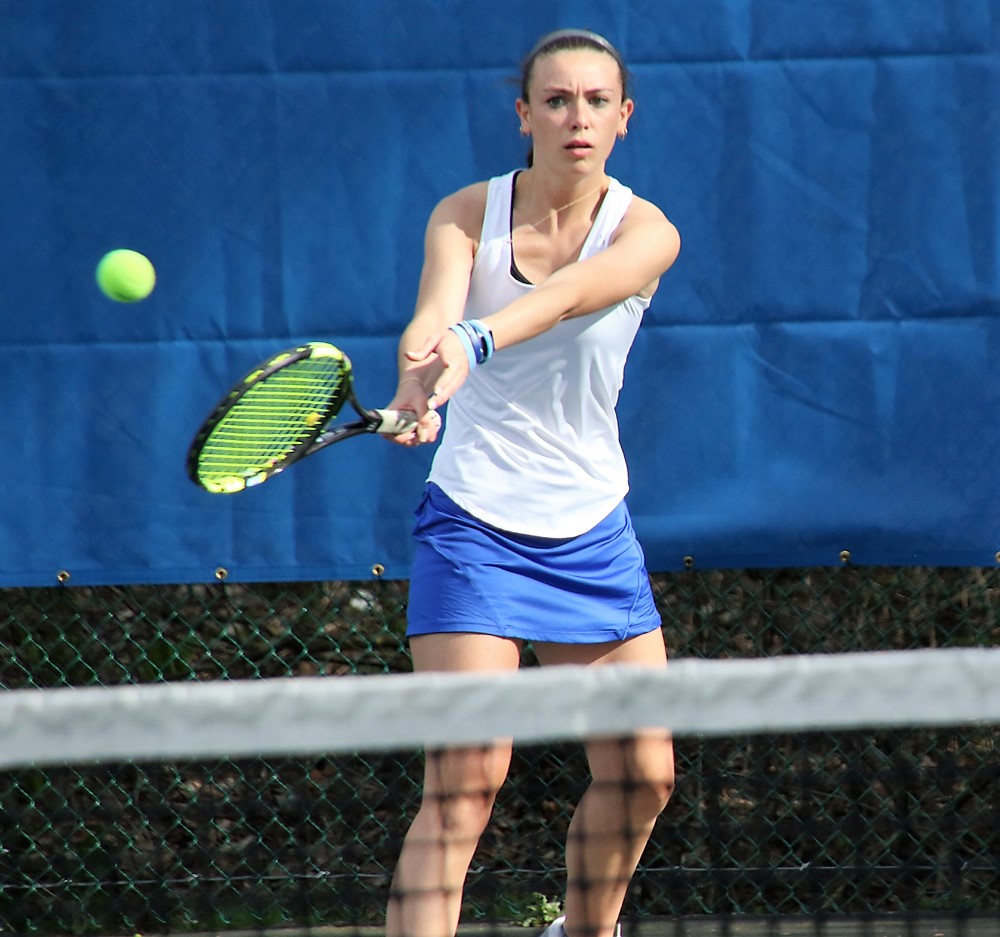 Cowgirls dominate BL tennis showdown | Litchfield.bz