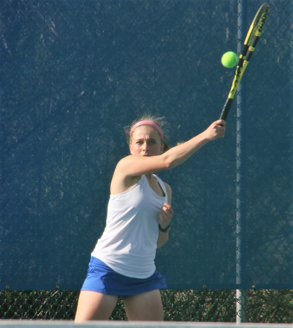 Cowgirls dominate BL tennis showdown | Litchfield.bz