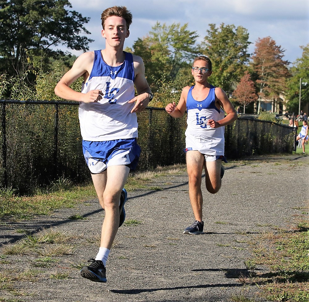 Litchfield XC teams race on home course | Litchfield.bz