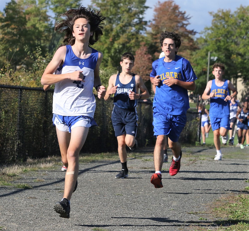 Litchfield XC teams race on home course | Litchfield.bz