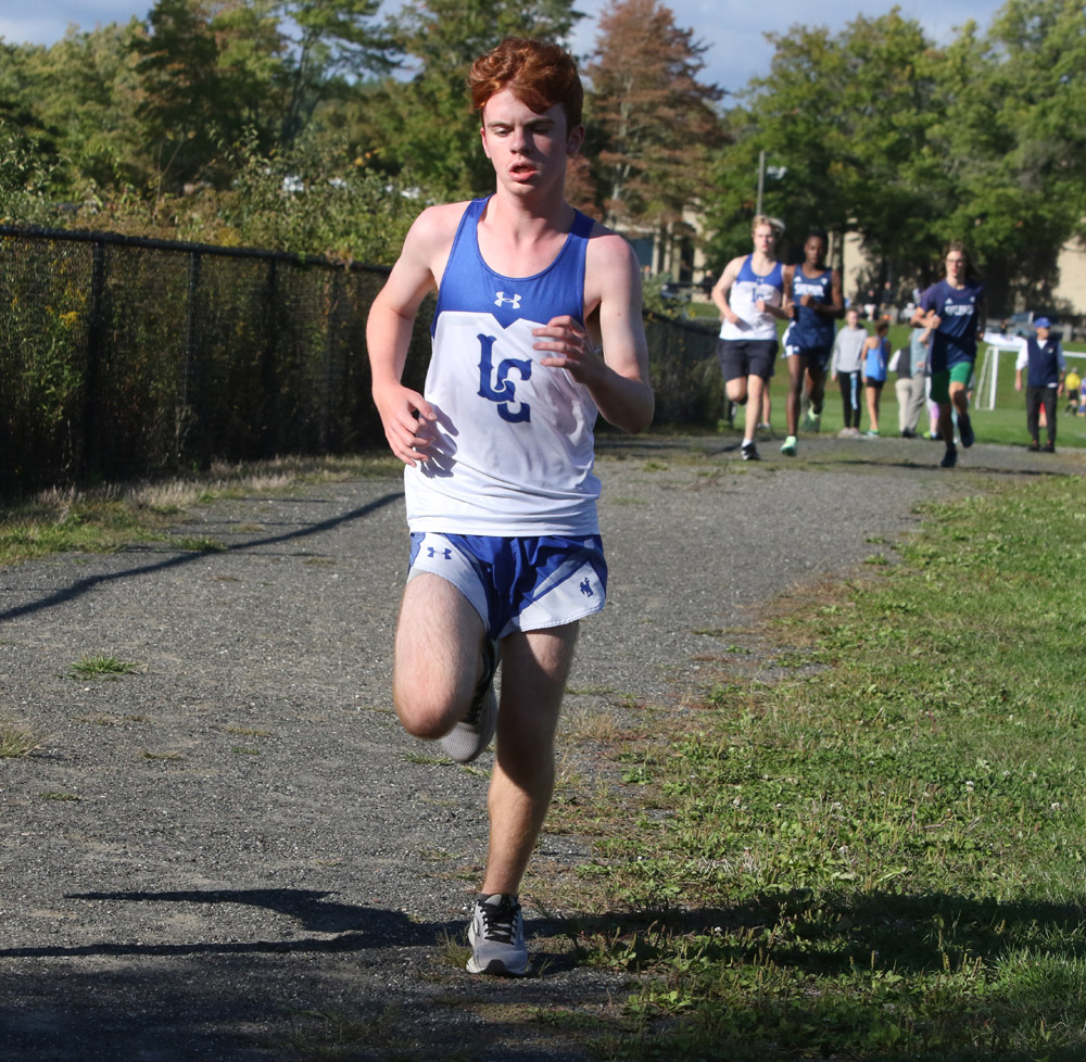 Litchfield XC teams race on home course | Litchfield.bz