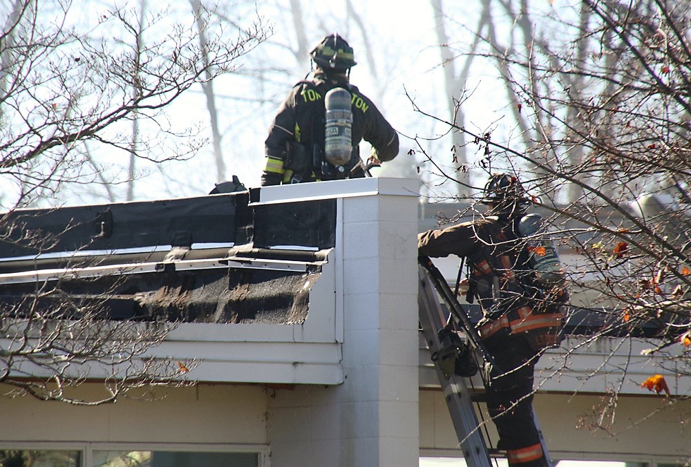 Torch sparks fire on roof of LHS/LMS | Litchfield.bz