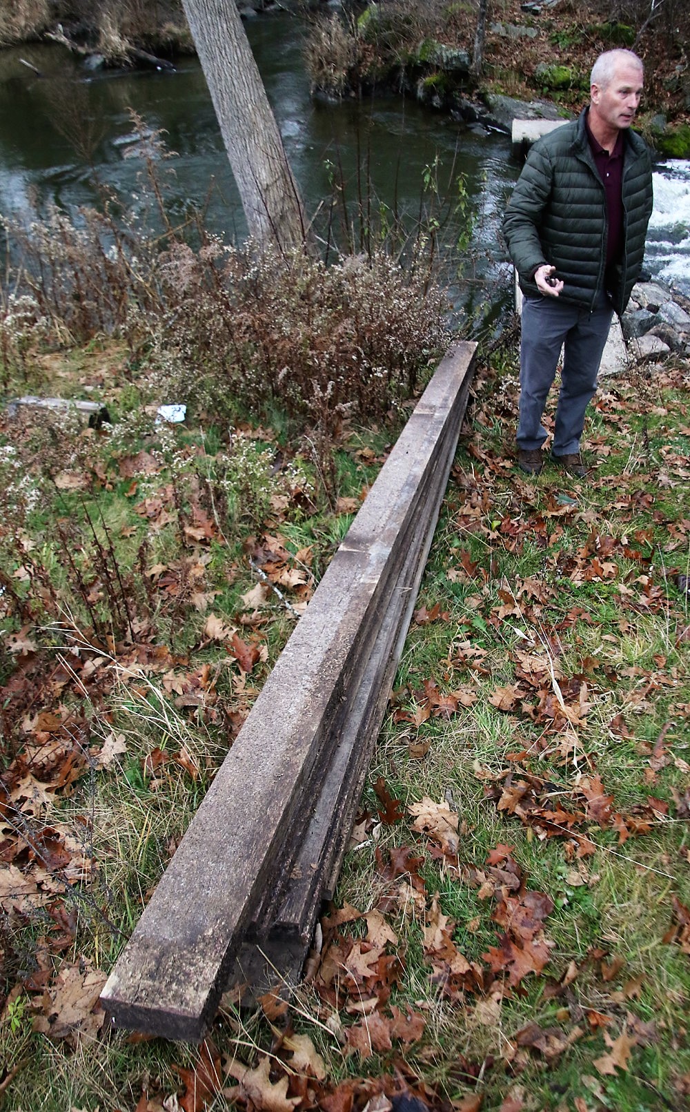 Town officials visit new dam on Bantam River | Litchfield.bz