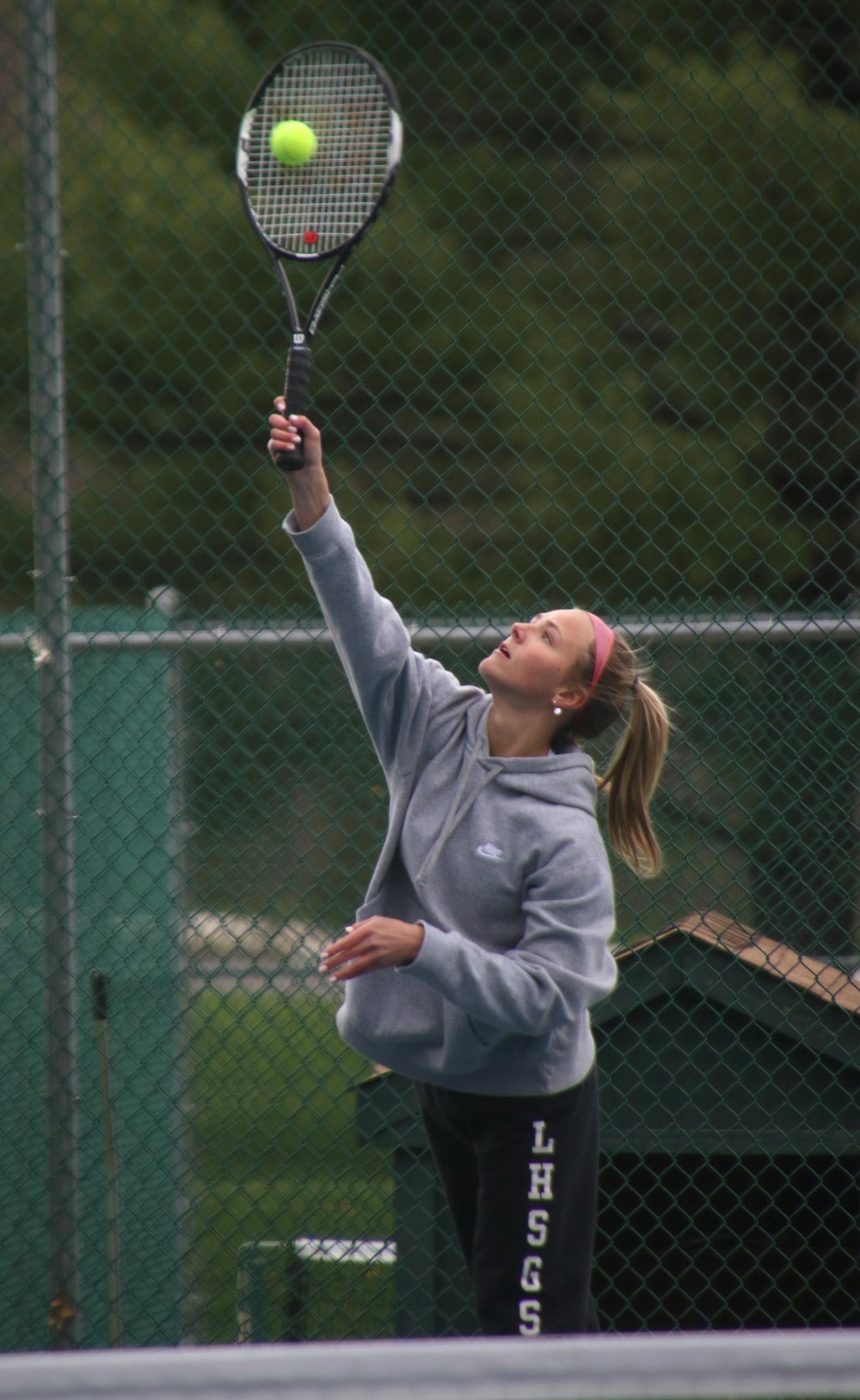 Cowgirls unbeatable on tennis court | Litchfield.bz