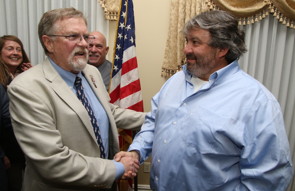Miner and Wilson honored for service | Litchfield.bz