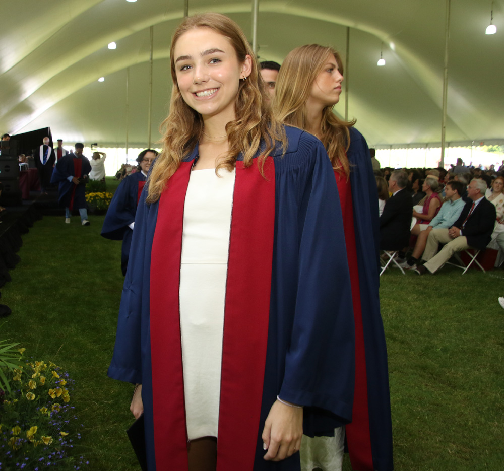 Local students gain honors, diplomas | Litchfield.bz