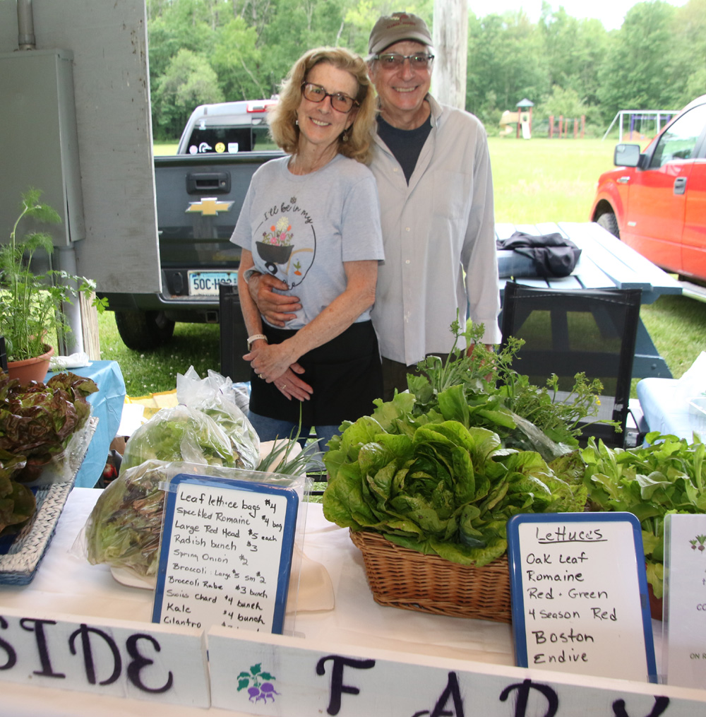 Bantam farmers market a hit on first try | Litchfield.bz