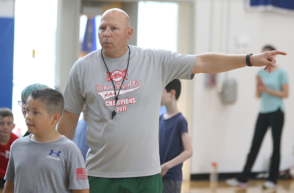 Hoop camp for young hotshots gets started | Litchfield.bz
