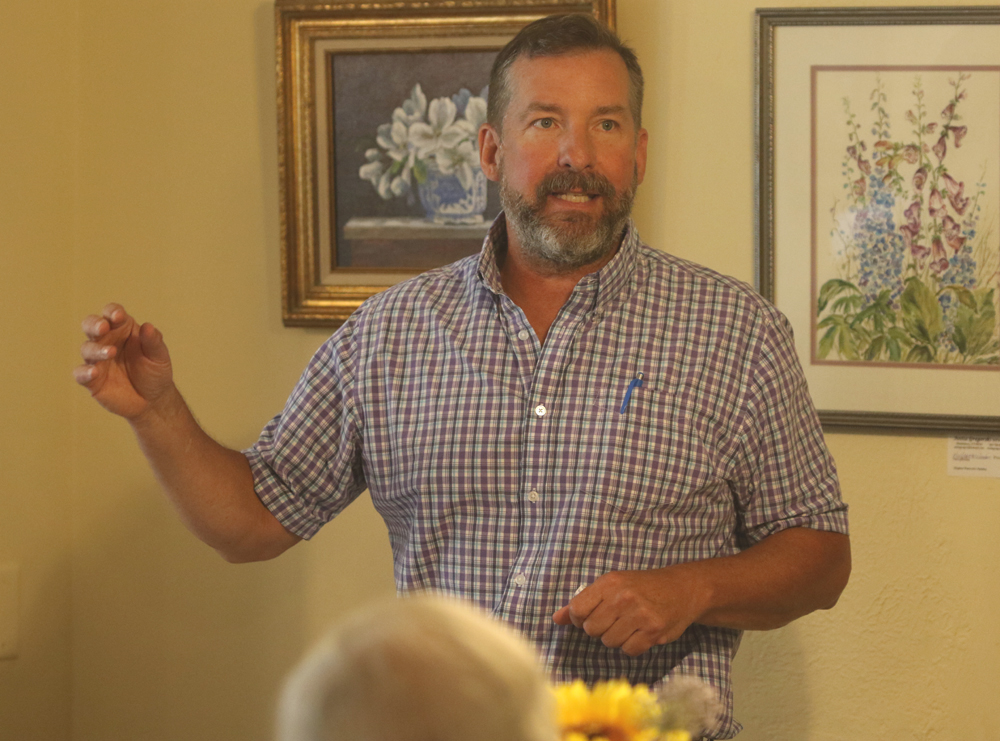 Rotary Club welcomes exchange student | Litchfield.bz