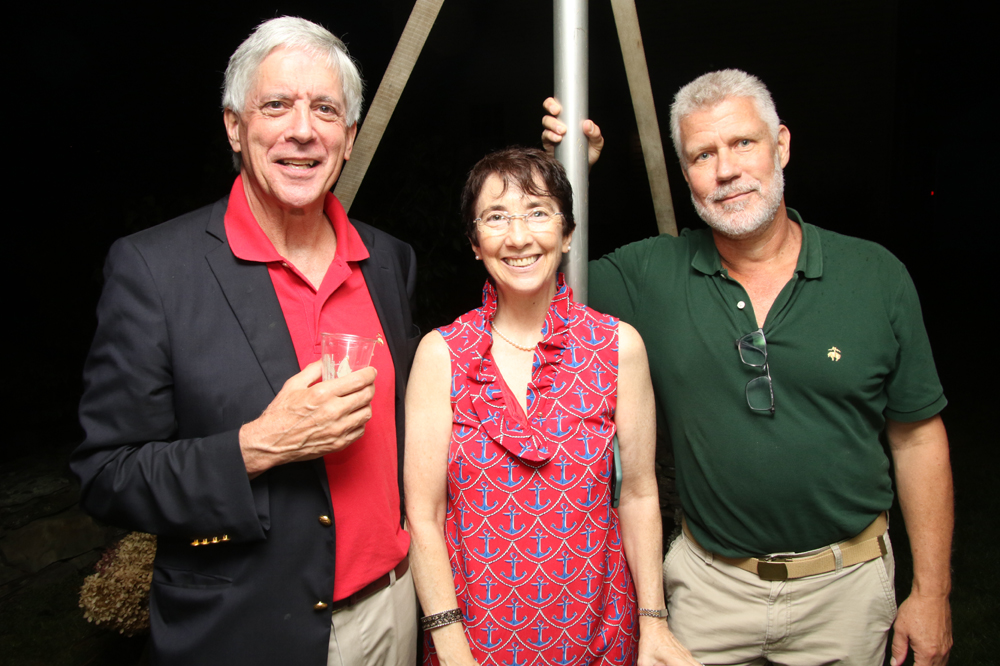 Historical society fundraiser draws a crowd | Litchfield.bz