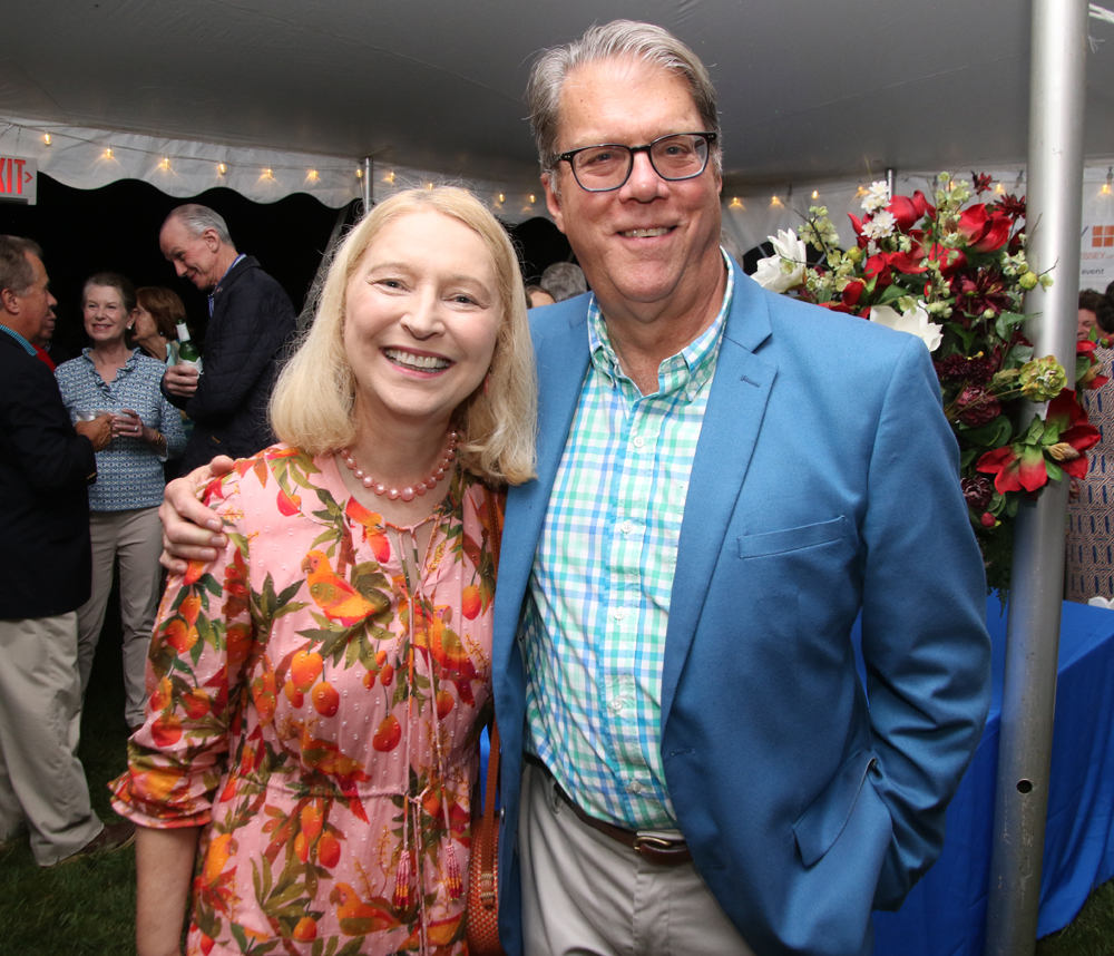 Historical society fundraiser draws a crowd | Litchfield.bz