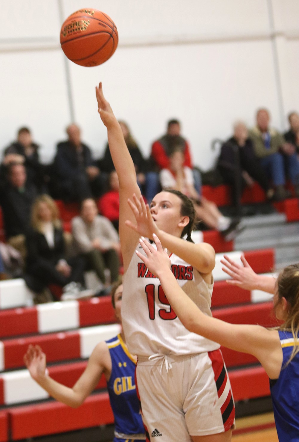 Fourth-quarter collapse costs Warriors | Litchfield.bz