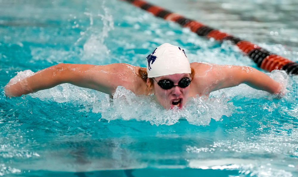 Litchfield swimmers dunk Torrington | Litchfield.bz