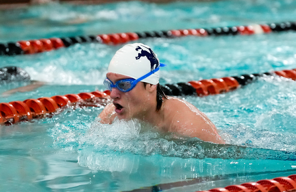 Litchfield swimmers dunk Torrington | Litchfield.bz