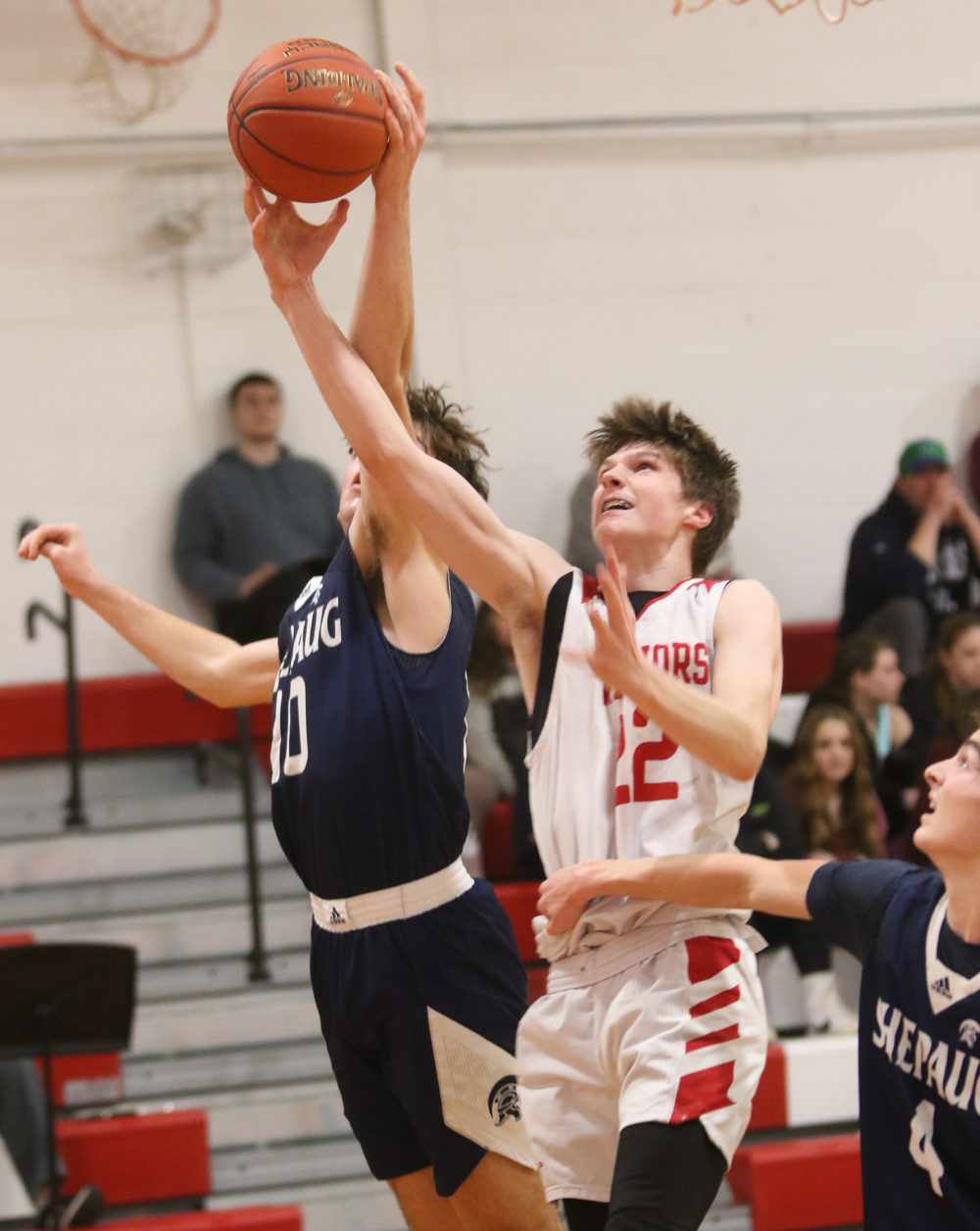 Wamogo boys take step back in BL race | Litchfield.bz