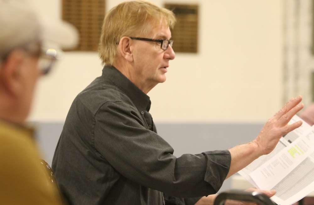 Finance board digs into selectmen plan | Litchfield.bz