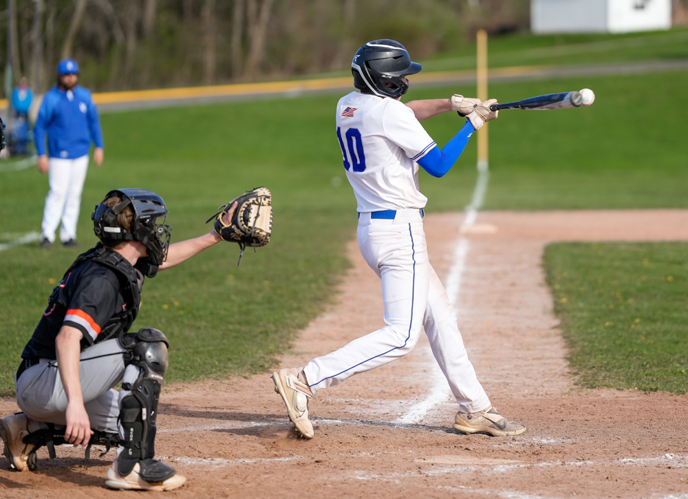 Cowboys riding high in BL baseball race | Litchfield.bz