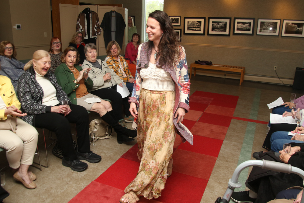 A fashionable afternoon at the library | Litchfield.bz