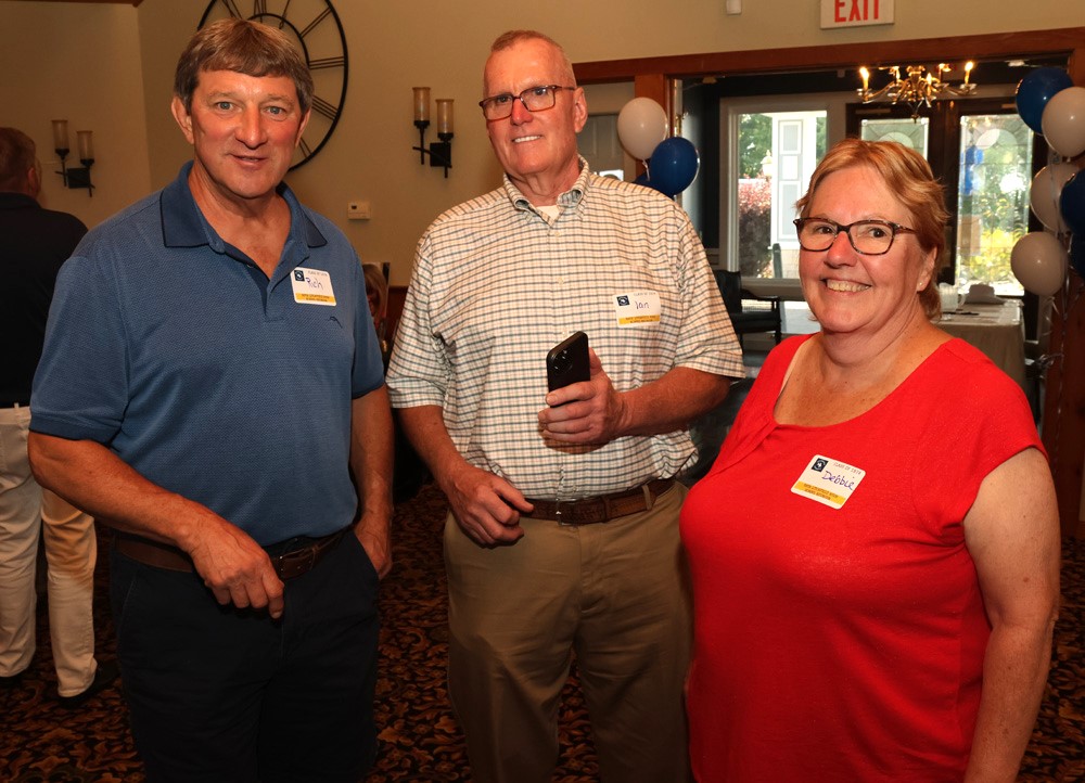 LHS Class of 1974 gathers for 50th reunion | Litchfield.bz