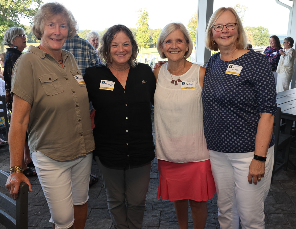 LHS Class of 1974 gathers for 50th reunion | Litchfield.bz