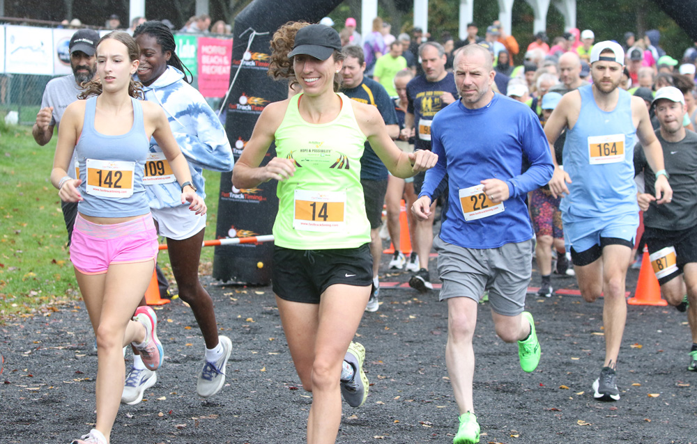 Runners go beach to beach to aid BLPA | Litchfield.bz