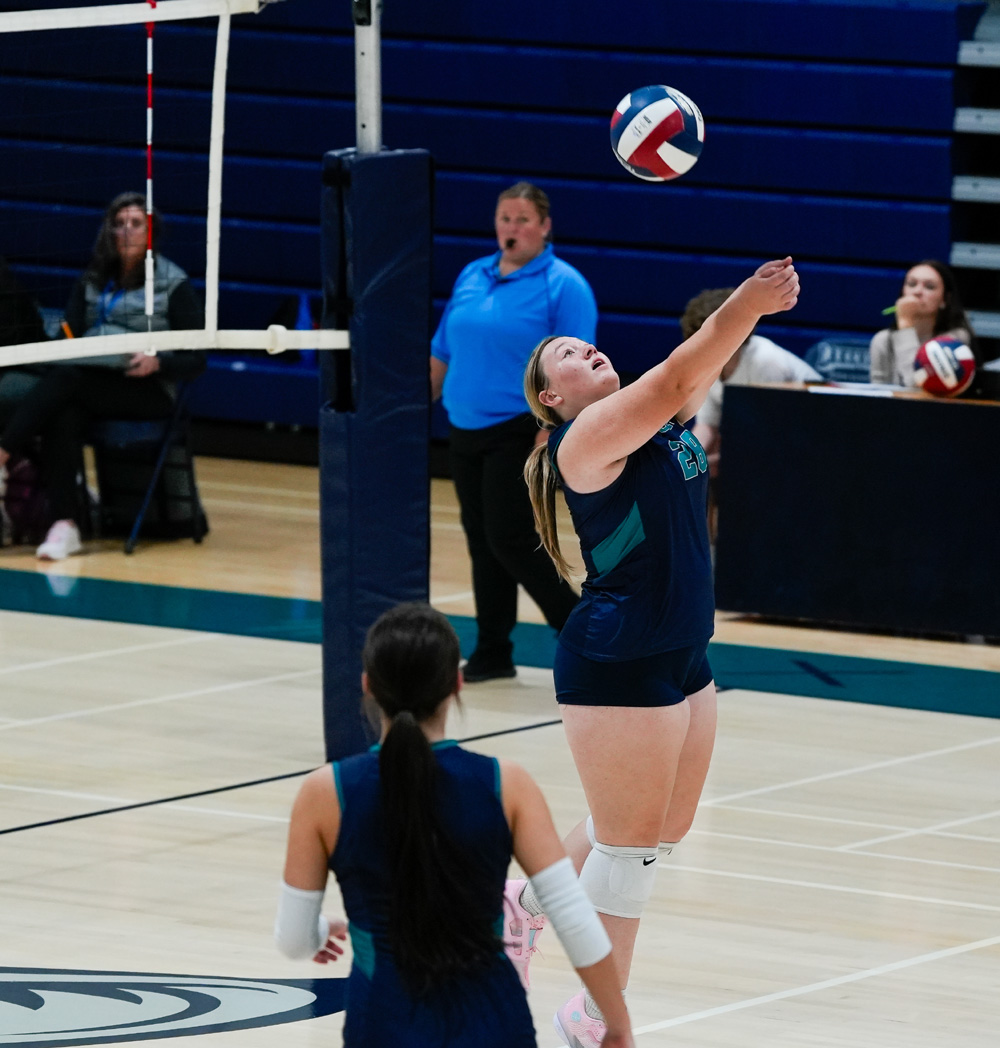 Bobcats roll to BL volleyball victories | Litchfield.bz