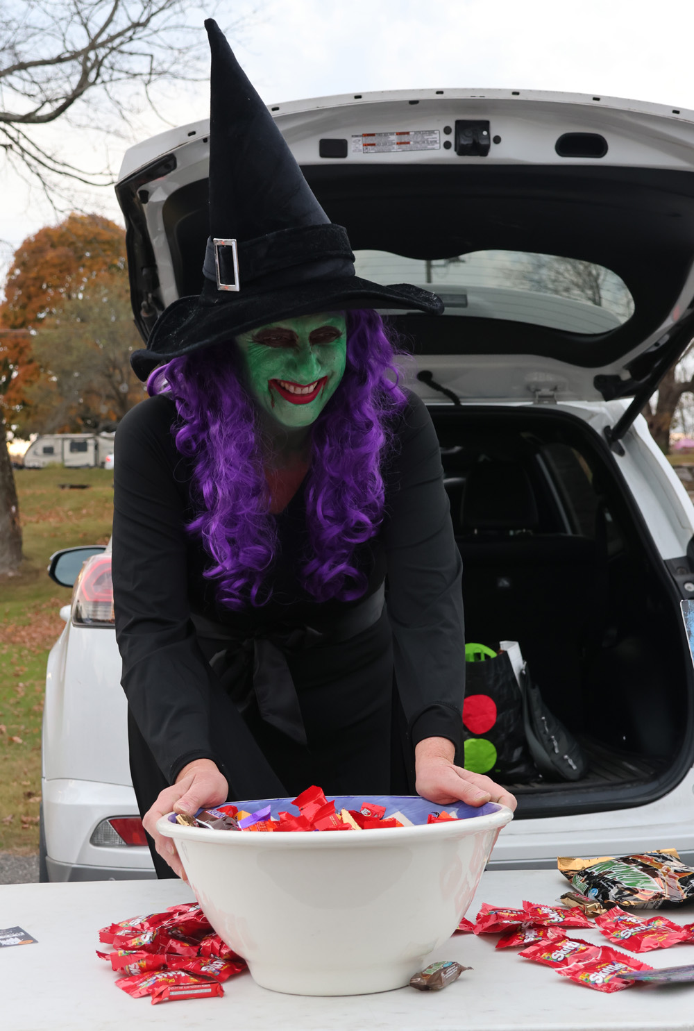 Morris hosts festive Halloween celebration | Litchfield.bz