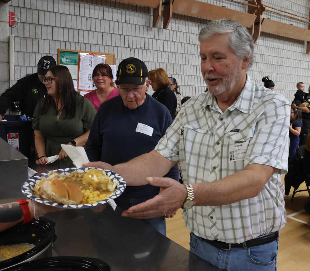 Warren School lunch a double celebration | Litchfield.bz