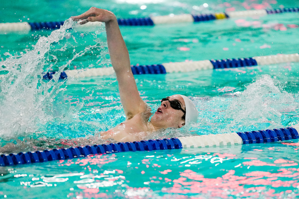 Lakeview swim team makes history | Litchfield.bz