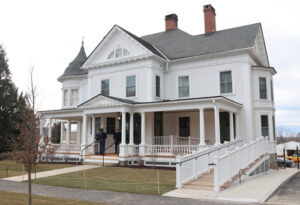 Check-in time: Belden House opens doors | Litchfield.bz