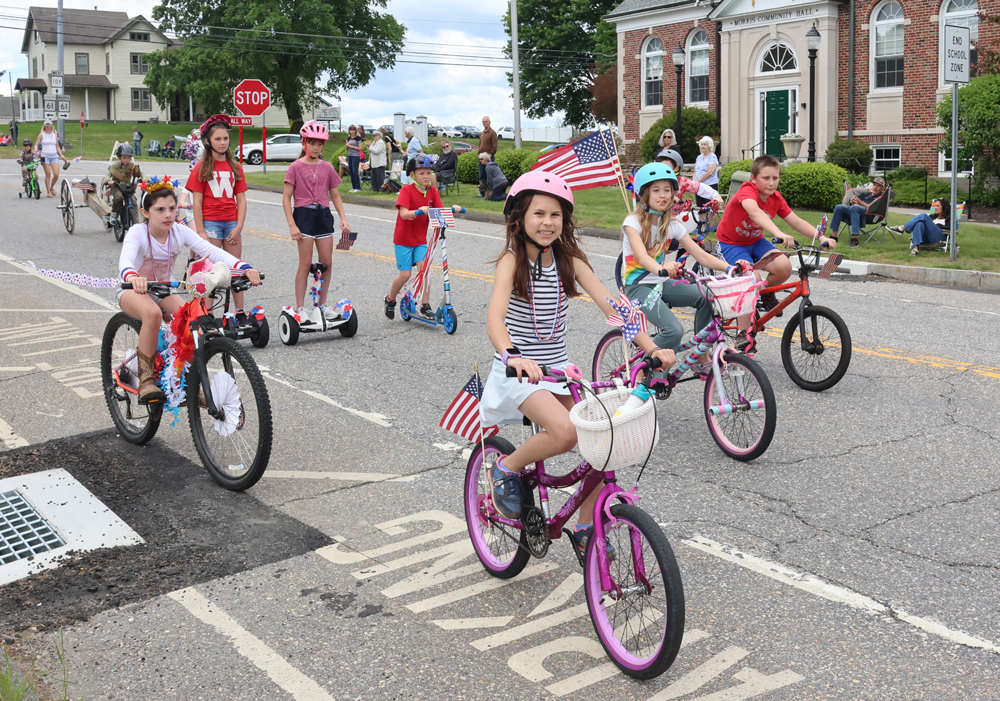 Morris, on Memorial Day, honors its war dead | Litchfield.bz
