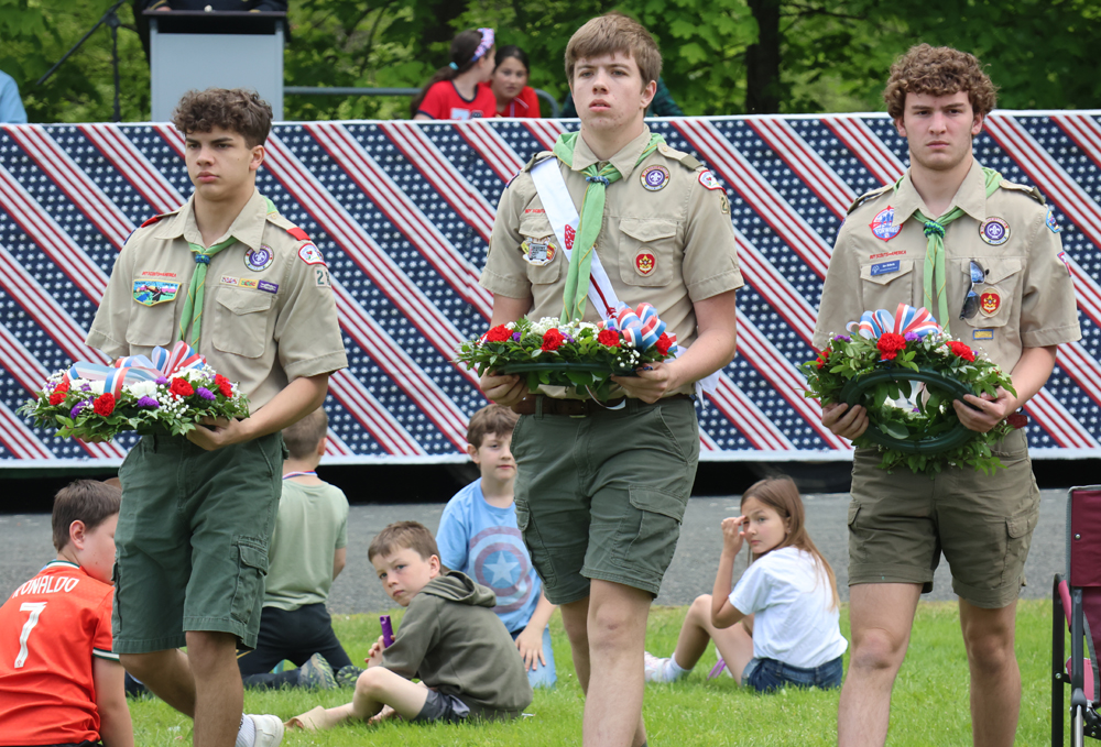 Morris, on Memorial Day, honors its war dead | Litchfield.bz