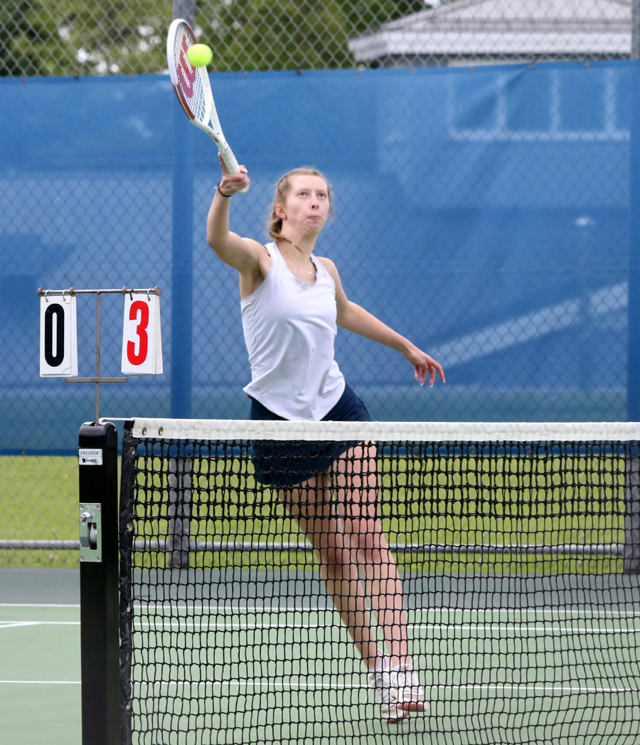 Bobcats advance in Class M tennis tourney | Litchfield.bz