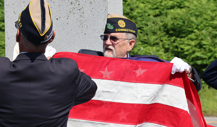 Post 44 honors World War II combat vet | Litchfield.bz