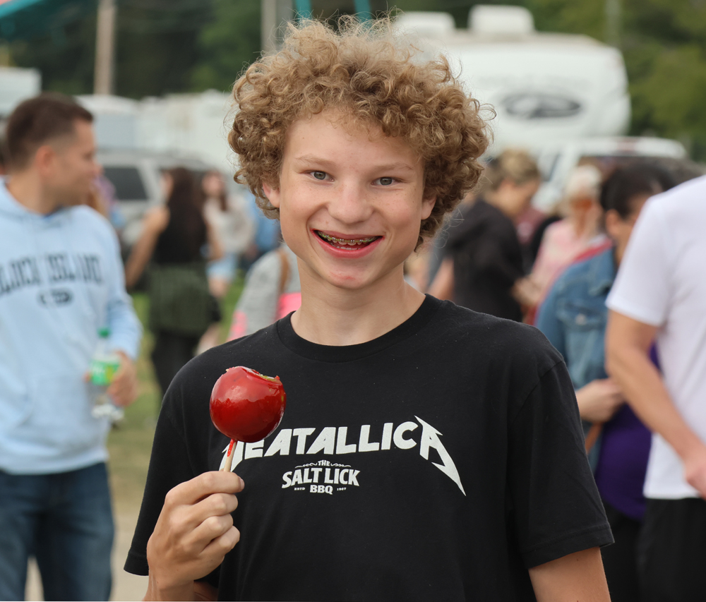 Eating contest a highlight of fair finale | Litchfield.bz