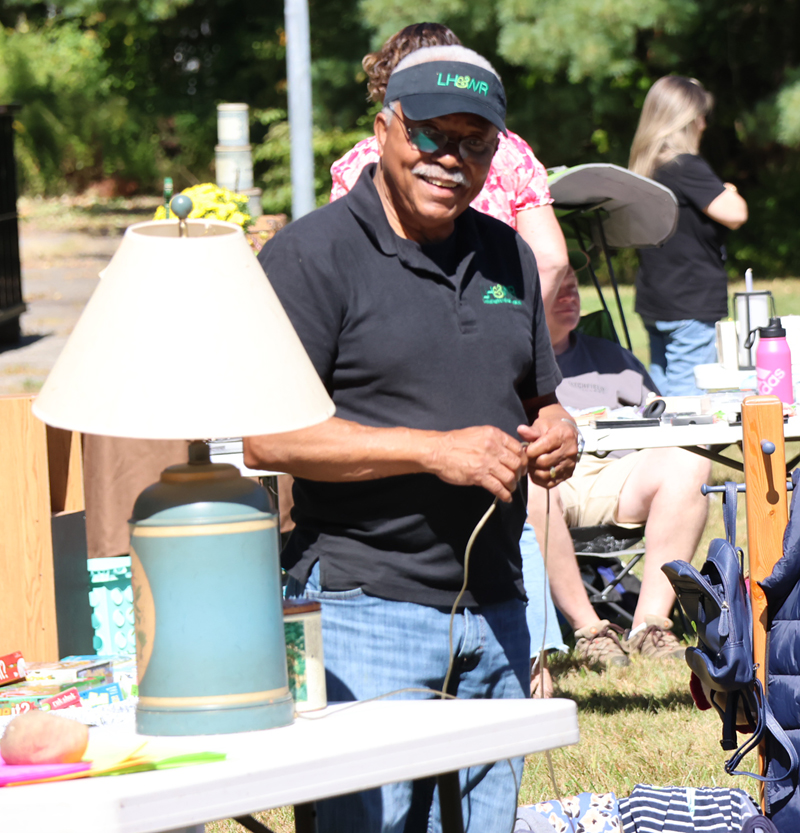 Tag sale features Wamogo and LHS uniforms | Litchfield.bz