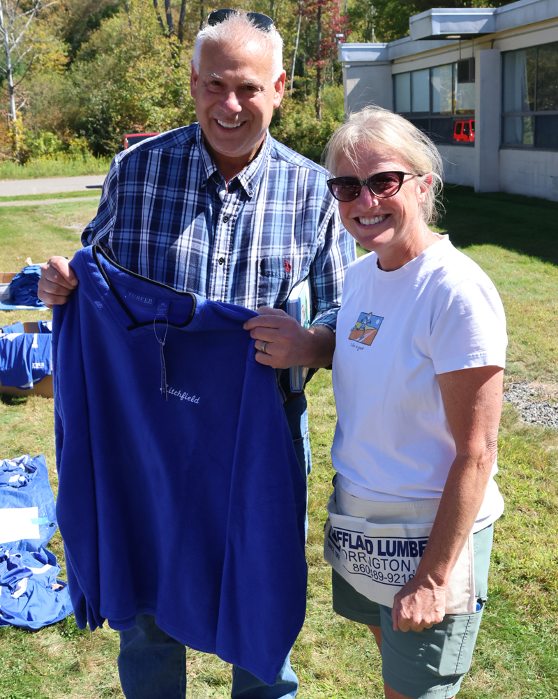 Tag sale features Wamogo and LHS uniforms | Litchfield.bz