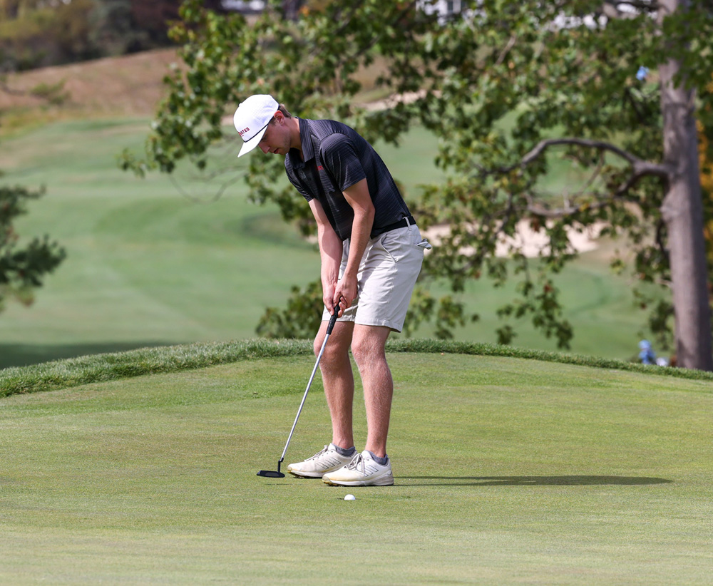 Litchfield’s Adams playing golf at Bates | Litchfield.bz