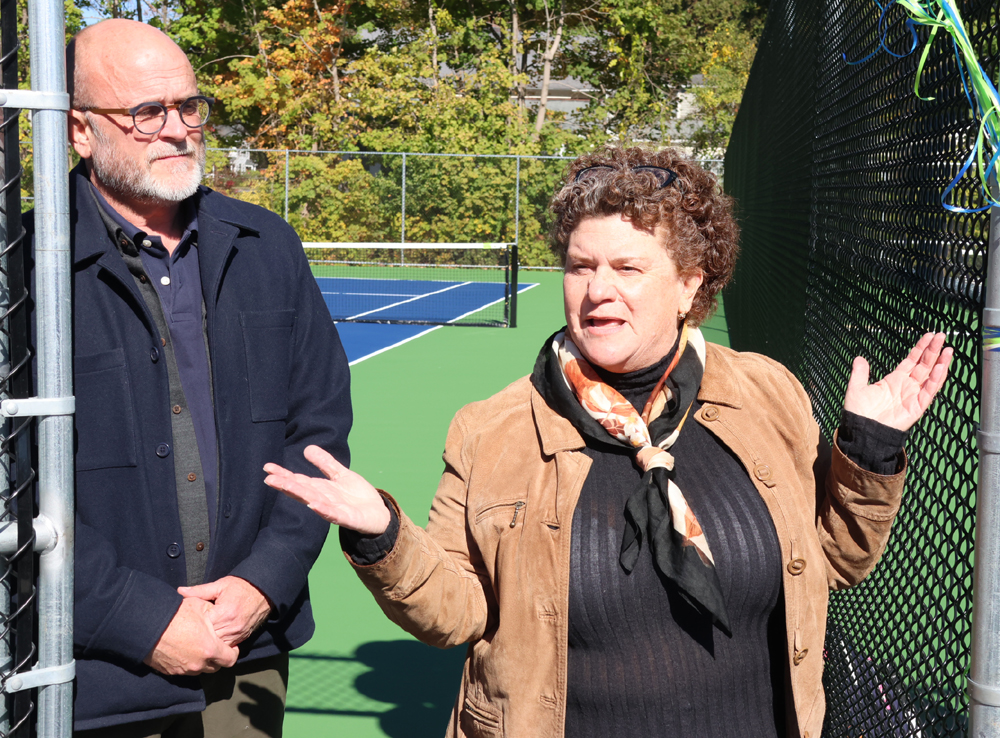 Job well done: Community Field courts open | Litchfield.bz