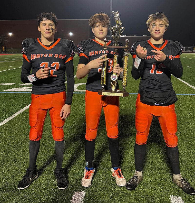 Local trio part of unbeaten Water-Oak team | Litchfield.bz
