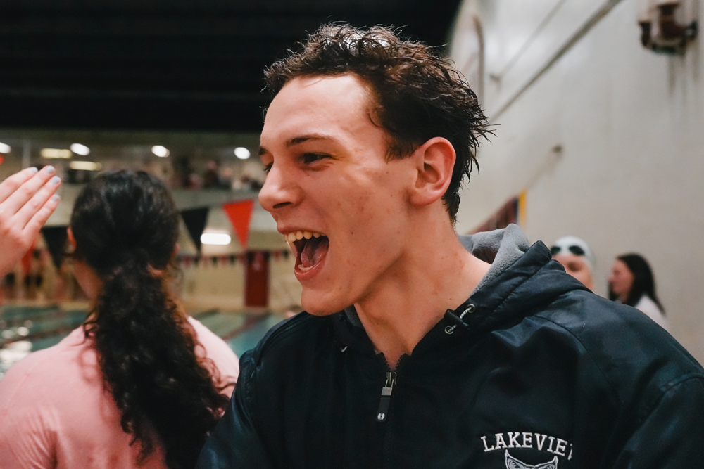 ‘Cats swimmers on top in BL showdown | Litchfield.bz