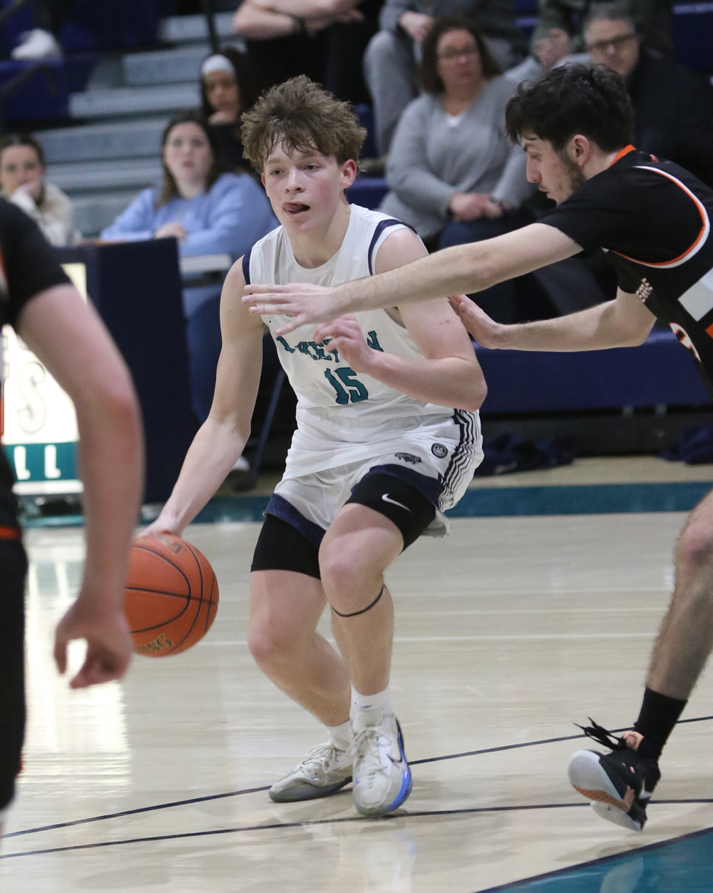 Bobcats hold on for much-needed BL win | Litchfield.bz